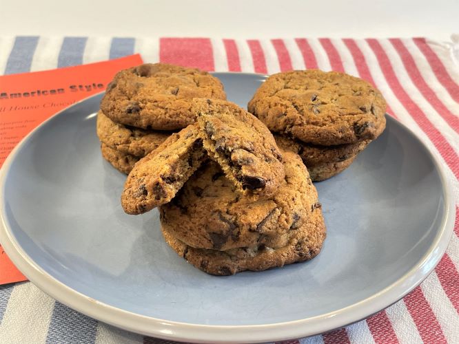 Nestlé Toll House Chocolate Chip Cookies - Melby's Post