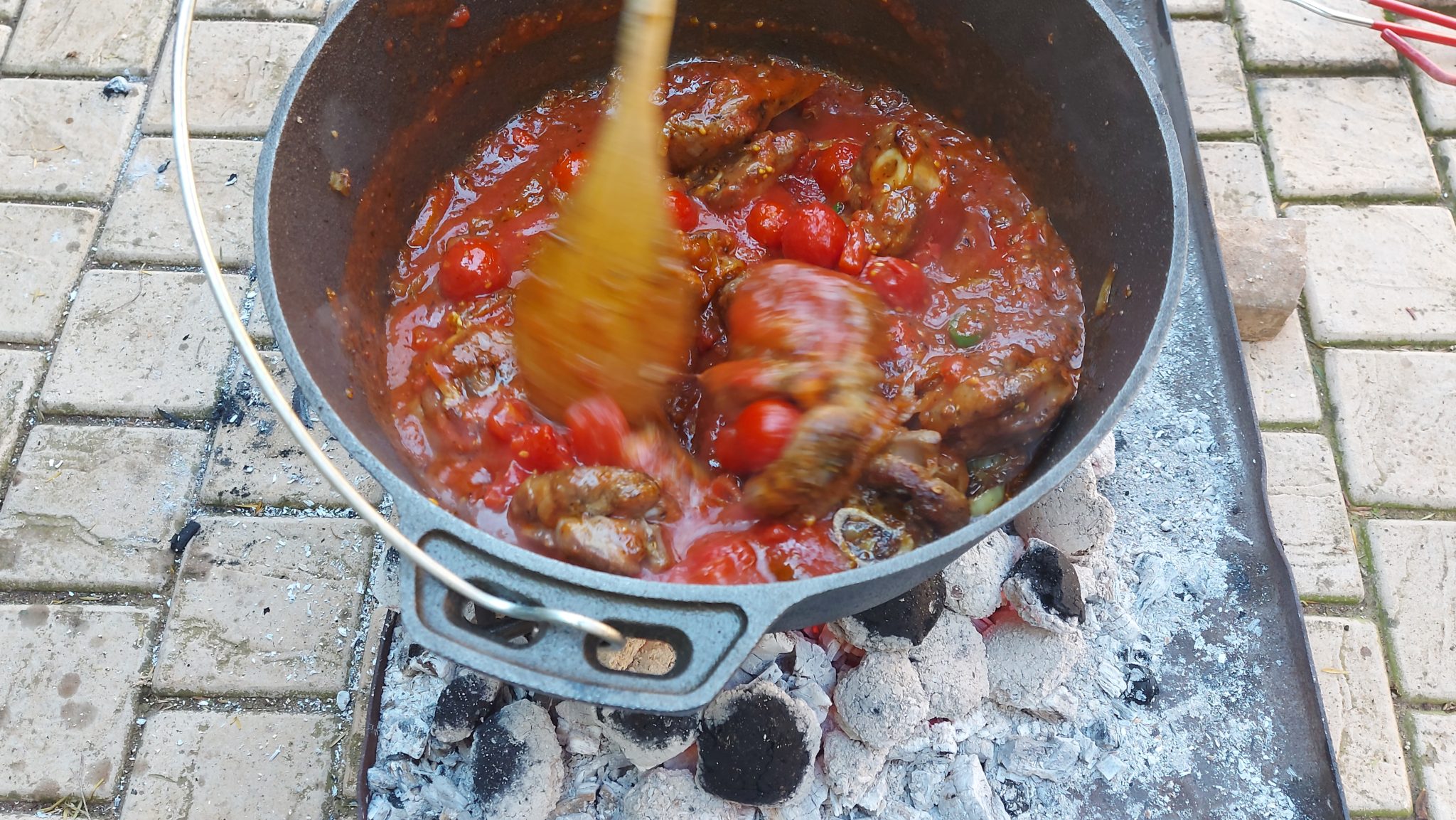 Moroccan Lamb Potjie - Melby's Post